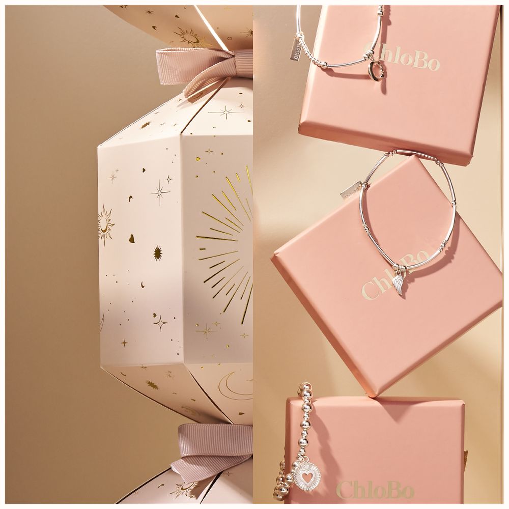ChloBo XMAS25CRACKER1 - First Class Watches™ JPN