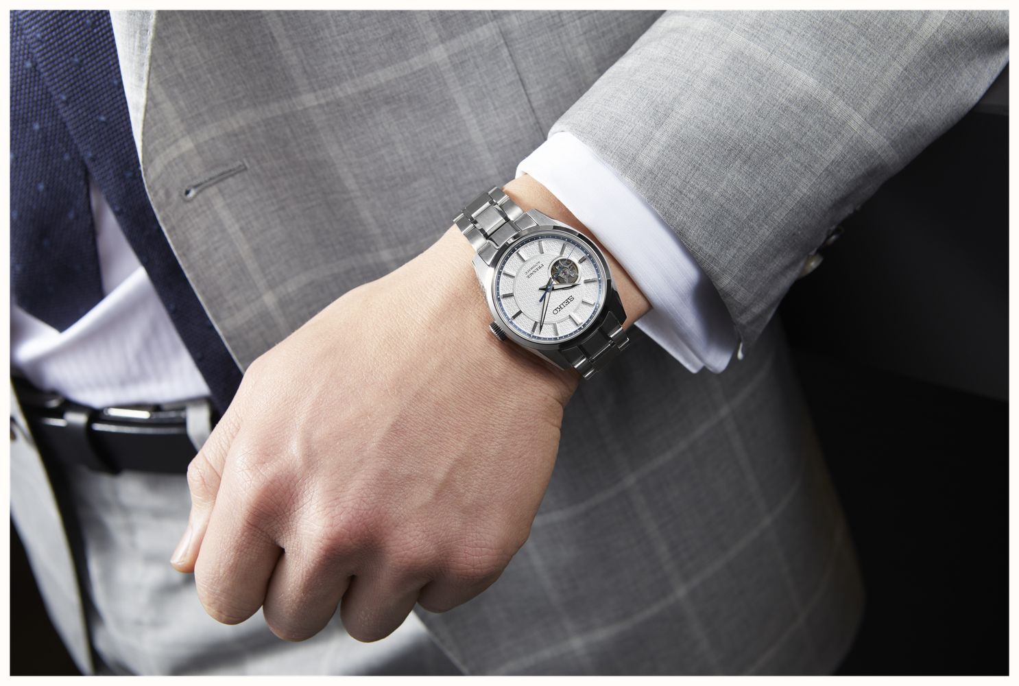 Seiko Presage Sharp Edged Series White And Blue SPB309J1 - First Class ...