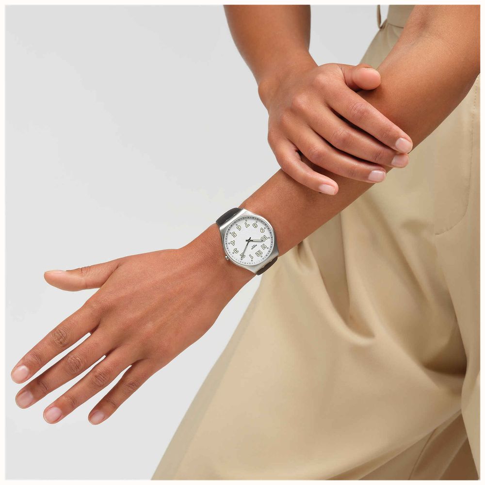 Swatch BLACK HEPCAT (42mm) White Dial / Black Leather Strap SS07S134 ...