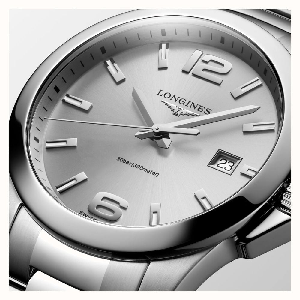 LONGINES Conquest Quarz (41 Mm) Silbernes Zifferblatt ...