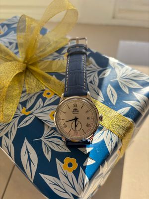 Orient Bambino Small Seconds Mechanical (38mm) Sunray Silver Dial ...