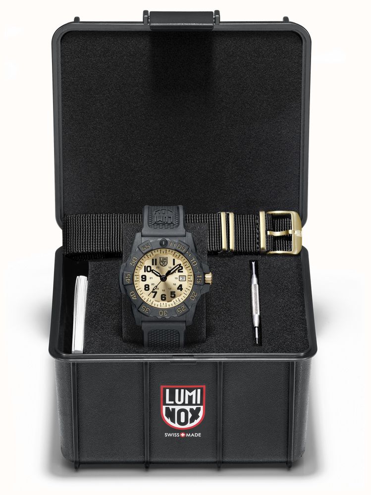 Luminox Navy Seal Gold Limited Edition (1,200 Pieces) XS.3505.GP.SET ...