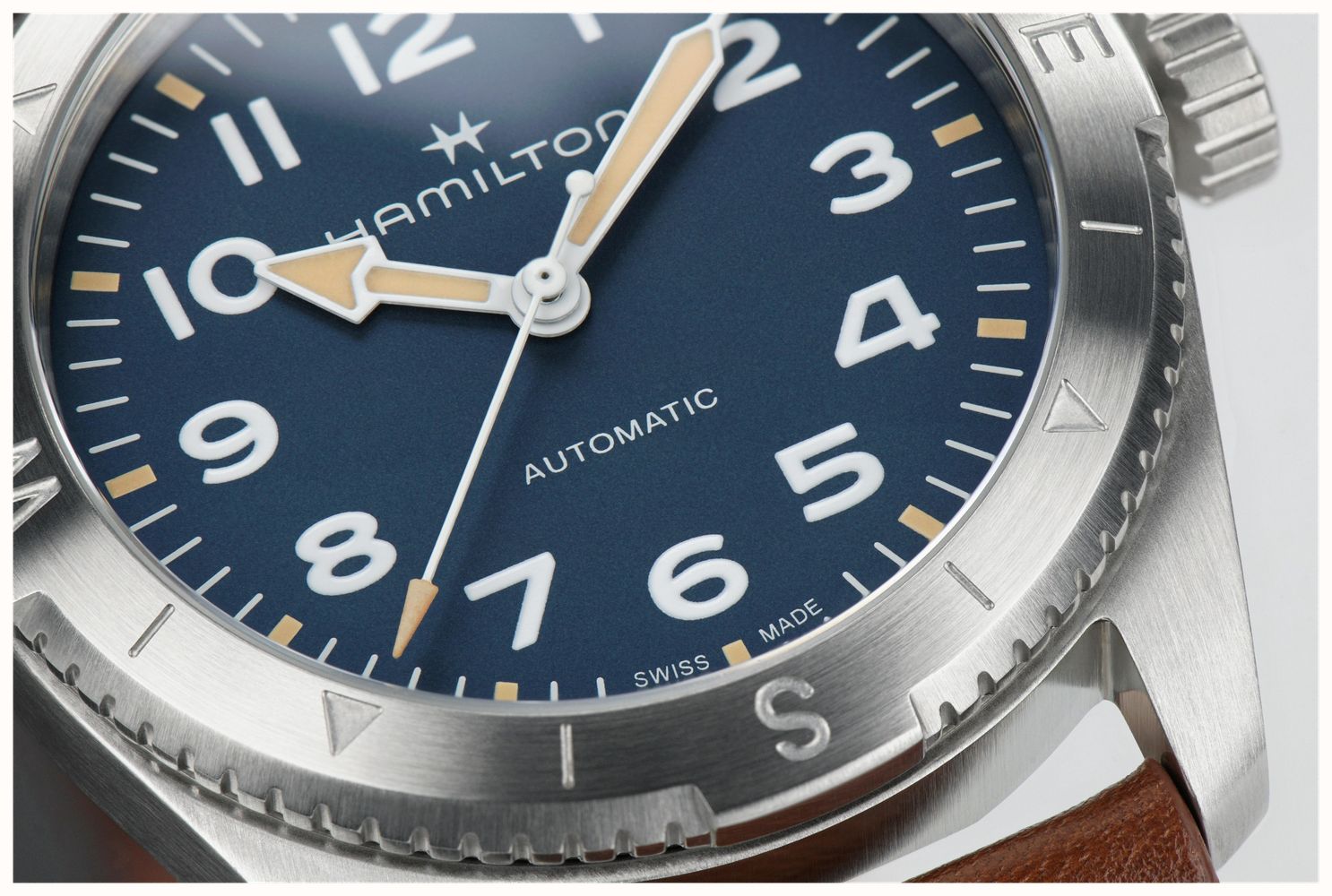 Hamilton Khaki Field Expedition Automatic (37mm) Blue Dial / Brown ...