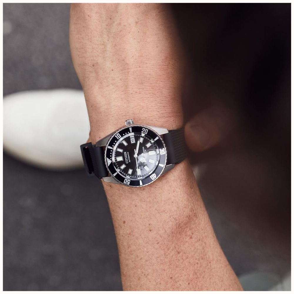 Citizen Promaster Diver Super Titanium Automatic (41mm) Black Dial ...