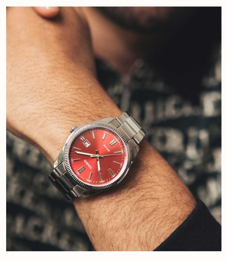 Casio MTP Series Analogue Quartz (38.5mm) Cherry Red Sunray Dial / MTP ...