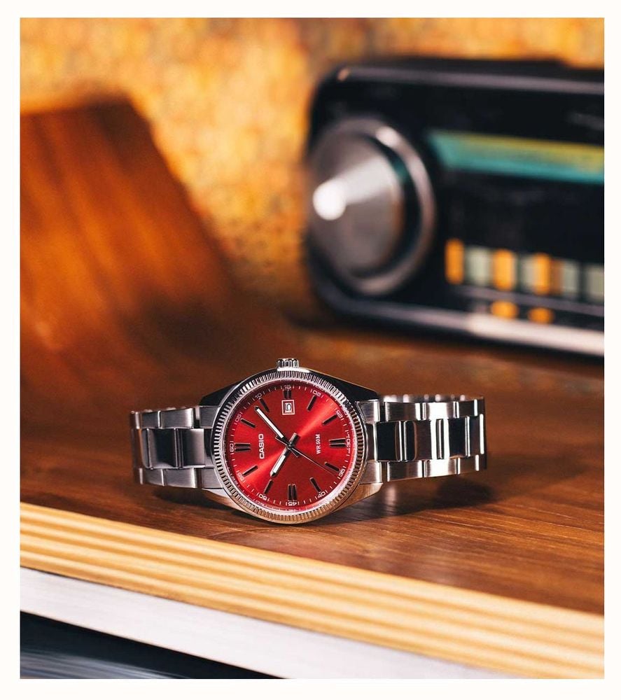 Casio MTP Series Analogue Quartz (38.5mm) Cherry Red Sunray Dial / MTP ...