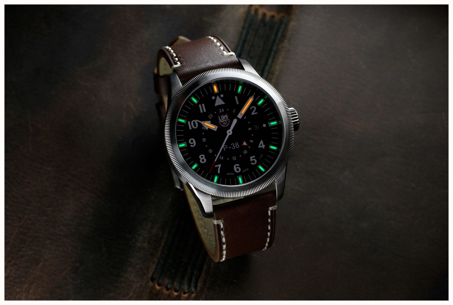 Luminox P-38 Lightning 9520 Series 42mm Brown Leather XA.9521 - First ...