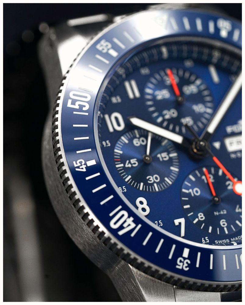 FORTIS Novonaut N-42 Stratosphere-Tested Manufacture Chronograph (42mm ...
