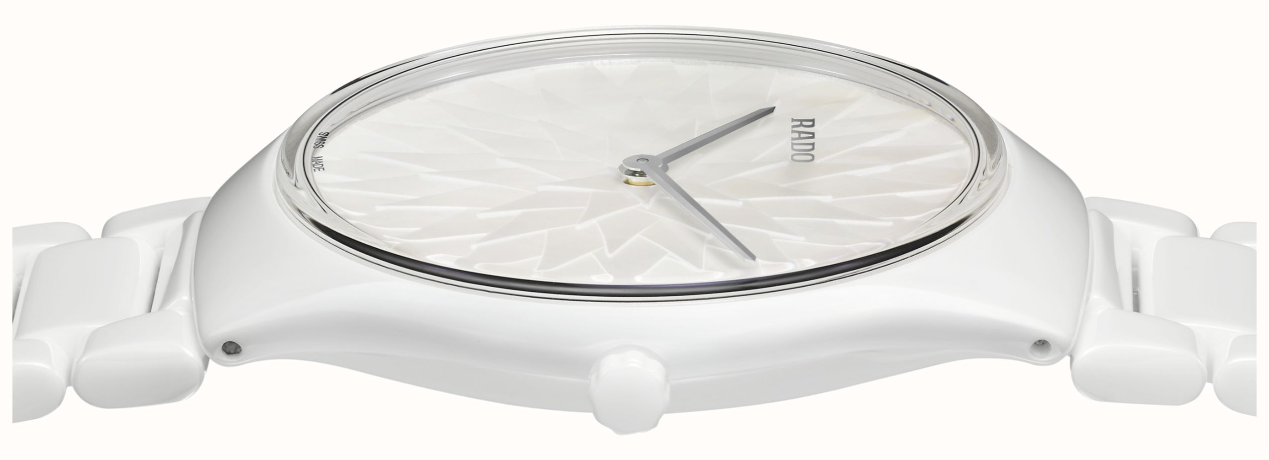 RADO True Round Thinline X Great Gardens Of The World - Chapter 9 ...