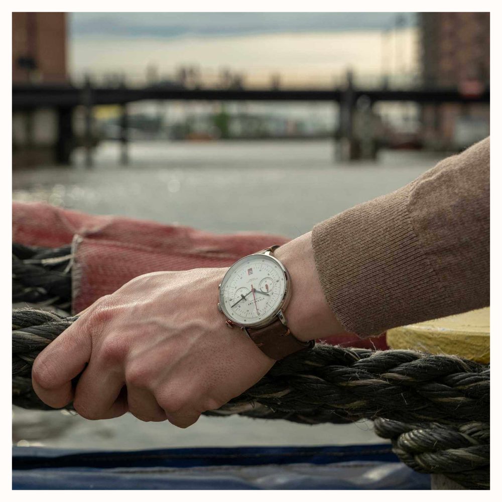 STERNGLAS Hamburg Mecha-Quartz Chronograph (42mm) Silver Dial / Vintage ...