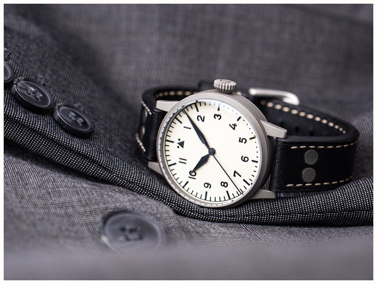 Laco Venedig Automatic (39mm) Superluminova C3 Dial / Black Calf ...